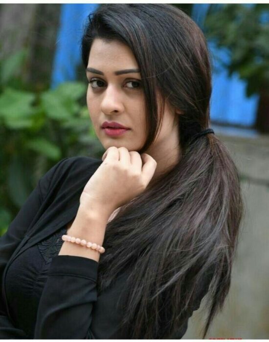 Adla Khan | Biography, Age, Family & Other Facts