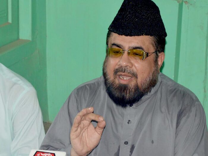 Mufti Abdul Qavi | Biography, Age, Family & Other Facts