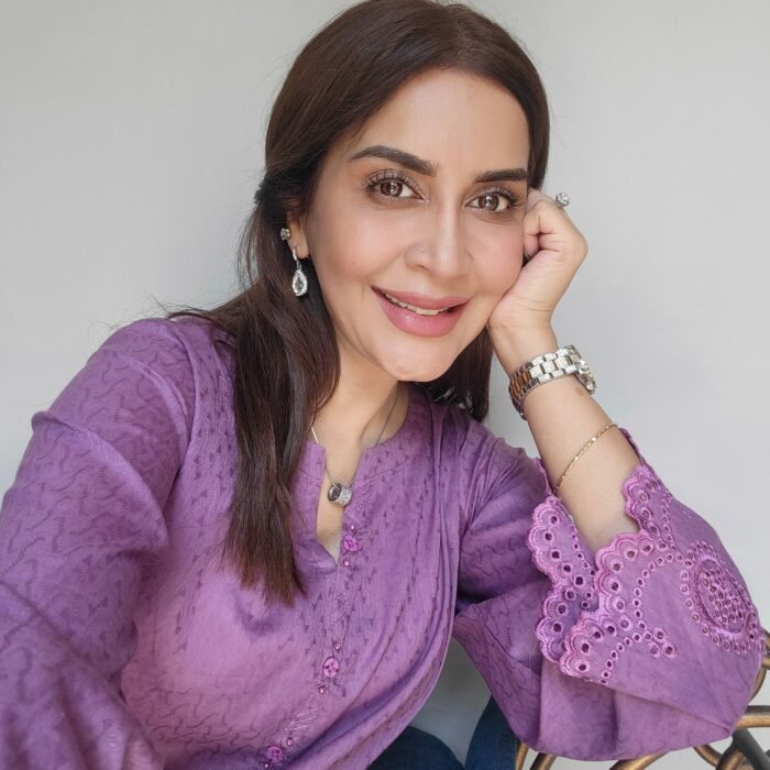 Saman Ansari | Biography, Age, Family & Other Facts